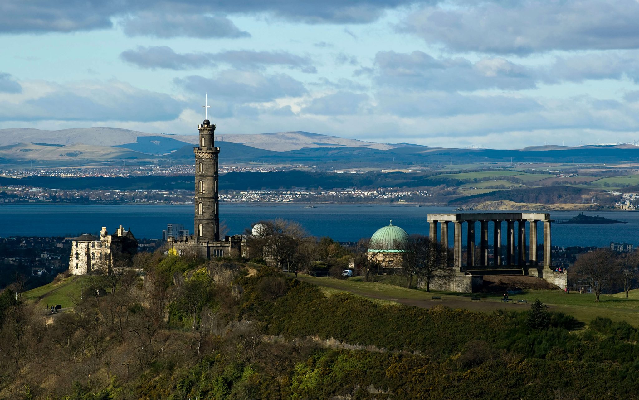 Calton Hill: Edinburgh's Hilltop Panorama of Beauty and Culture